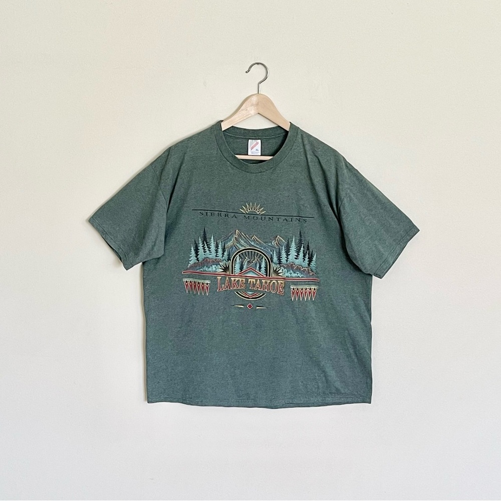 Vintage 1995 Lake Tahoe Sierra Mountains Graphic Gree… - Gem